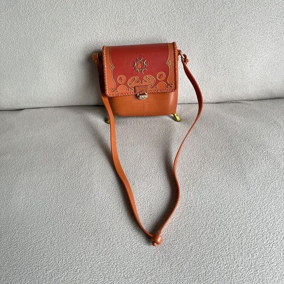 Disney | Toys | Disney Raya And The Last Dragon Plastic Purse | Poshmark